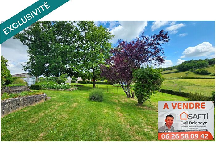 Maison à vendre - Saint-Romain-sous-Gourdon - 5 pièces - 3 chambres