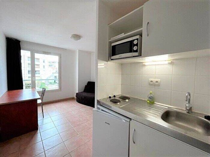 Saint Jean-Saint Genies, Avignon : Appartement 1 pièce à louer