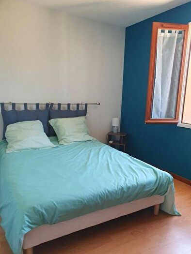 Maison à louer - Puy-lévêque - 5 pièces - 4 chambres