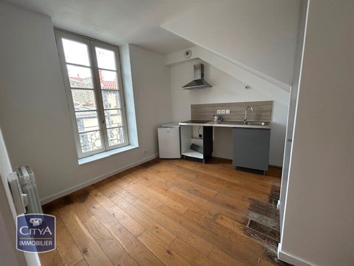 Appartement 2 pièces à Clermont-Ferrand, Delille, Cathédrale, La Gare, à vendre