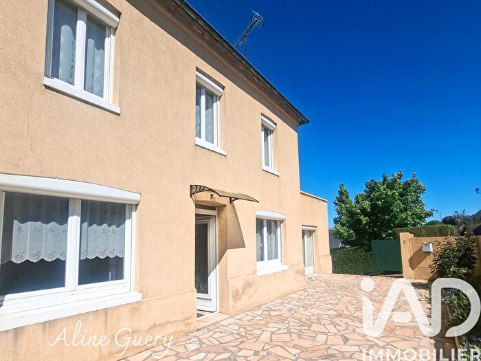 Charleval : Maison 5 pièces à vendre