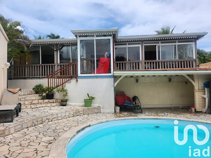 Maison à vendre - Le Moule - 8 pièces - 2 chambres