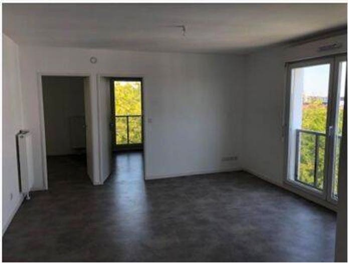 Appartement 4 pièces à Ennequin, Loos, à louer