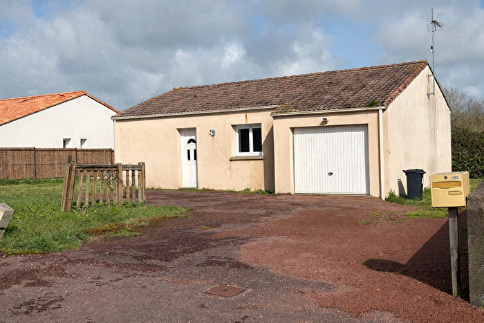 Maison à louer - Saint-Paul-Mont-Penit - 3 pièces - 2 chambres
