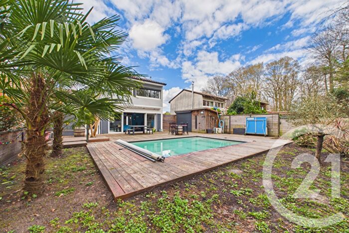 Maison à vendre - Eysines - 5 pièces - 3 chambres