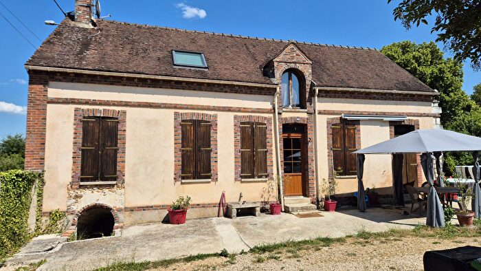 Maison 4 pièces à Perceneige, à vendre