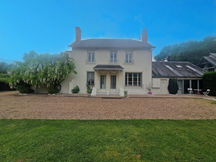 Maison à vendre - Courbouzon - 7 pièces - 5 chambres