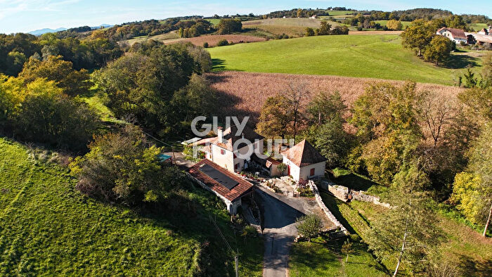Maison à vendre - Orriule - 5 pièces - 4 chambres