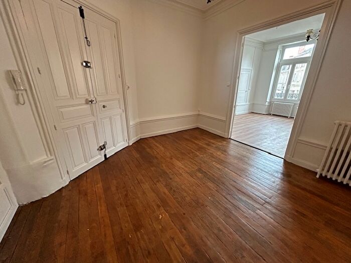 Appartement 4 pièces à Moulins, à louer