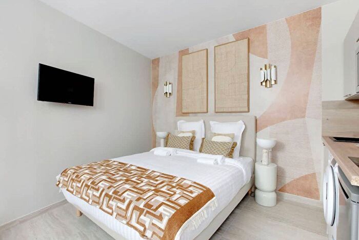 Appartement 1 pièce à louer - La Plaine des Sablons, Neuilly-sur-Seine