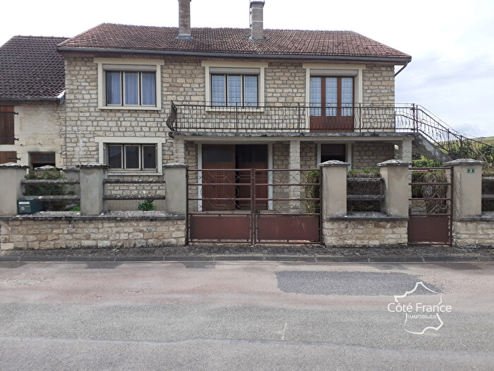 Maison 4 pièces à Lanty-sur-Aube, à vendre