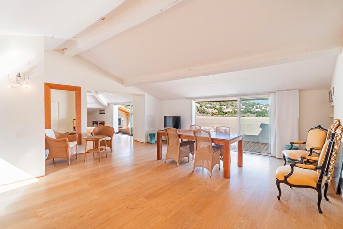 Appartement 3 pièces à Villefranche-sur-Mer, à vendre