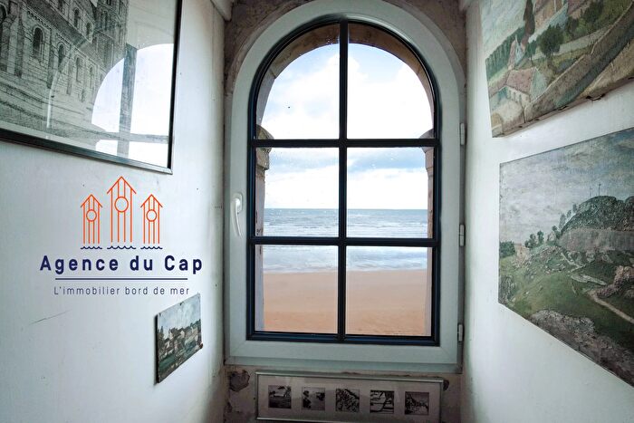 Appartement à vendre - Lion-sur-Mer - 2 pièces - 1 chambre