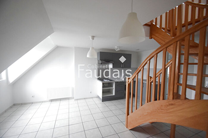 Appartement à louer - Saint-Lô, Nord - 1 pièce