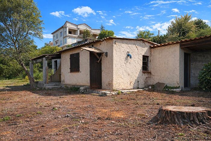 Colomars - Maison 2 pièces à vendre