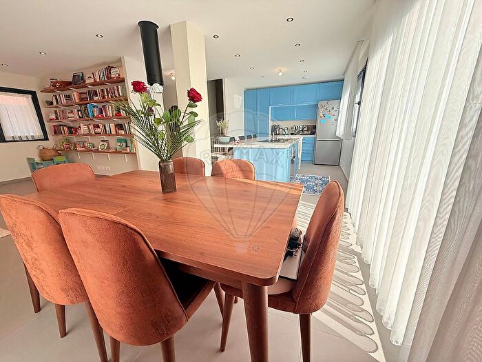 Maison 4 pièces à Scionzier, à vendre