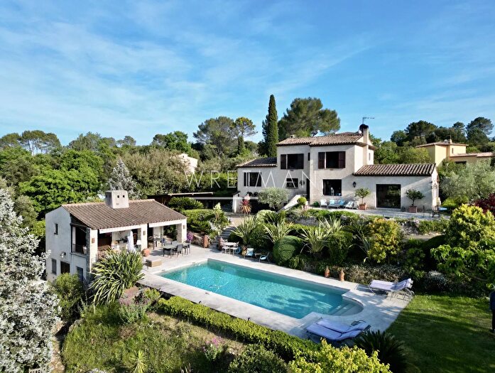 Valbonne, Ile Verte - Maison 8 pièces à vendre