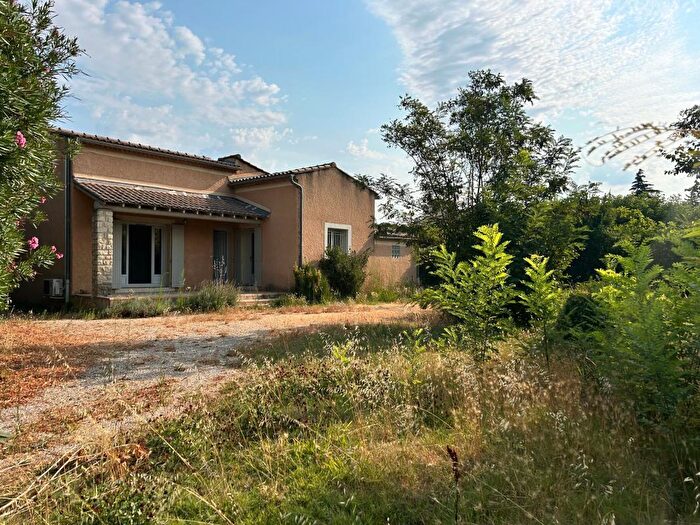 Maison 4 pièces à Rognonas, à louer