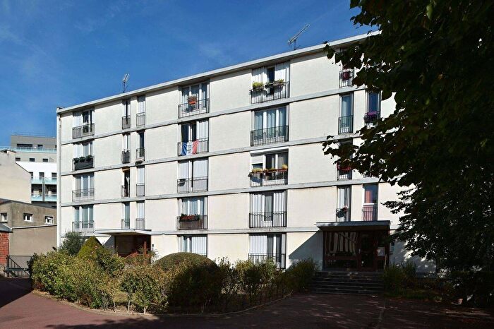 Centre-Voltaire, Asnières-sur-Seine : Appartement 4 pièces à louer