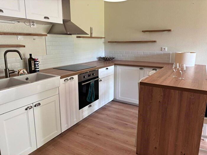 Appartement 3 pièces à Nord Est, Saint-André-de-Cubzac, à louer