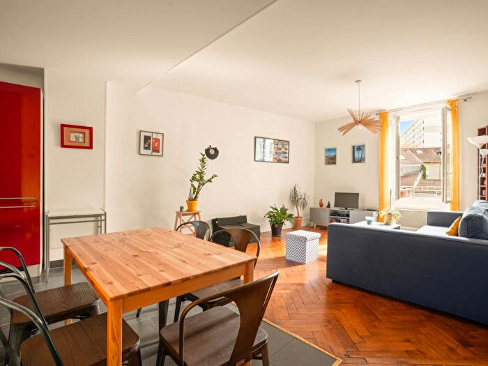 Appartement à vendre - Lyon e , Guillotière - 2 pièces - 1 chambre