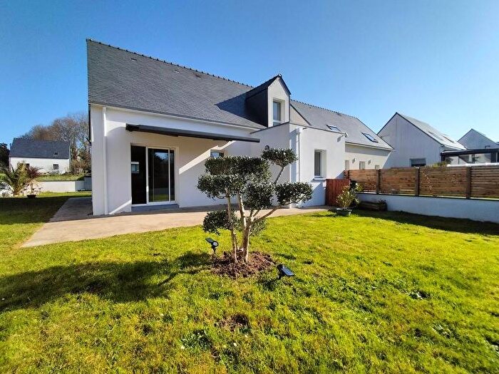 Maison à louer - Merlevenez - 4 pièces - 3 chambres