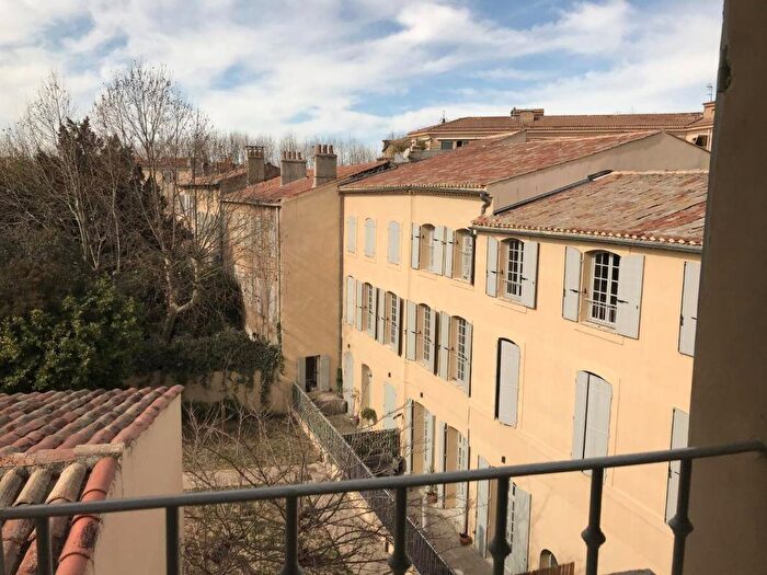 Appartement à louer - Centre Ville, Aix-en-Provence - 3 pièces - 1 chambre