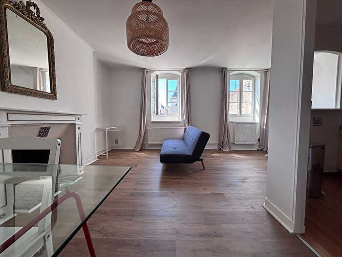 Appartement 3 pièces à Orléans, Bourgogne, Saint-Euverte, à louer