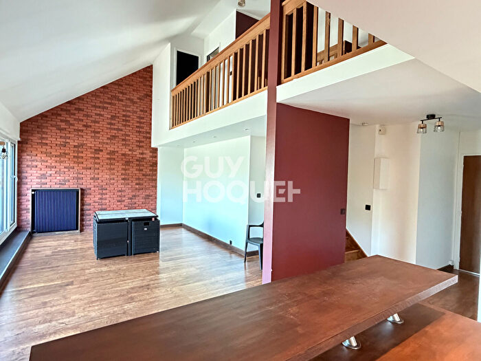 Appartement 4 pièces à Le Coudray-Montceaux, à vendre