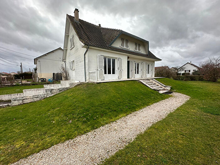 Maison à vendre - Decize - 6 pièces - 5 chambres