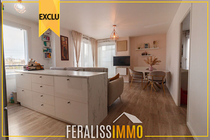 Appartement à vendre - Éragny, Roger Guichard, Halage - 3 pièces - 2 chambres