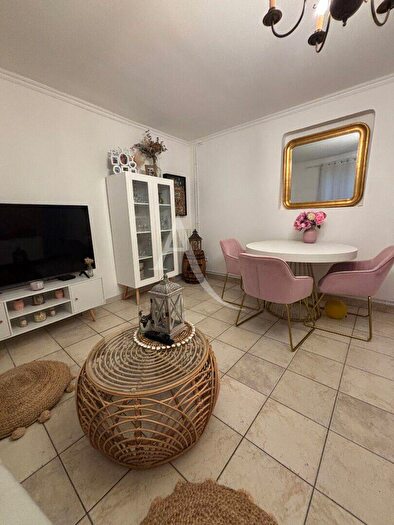 Maison 3 pièces à louer à Saint-Gervasy
