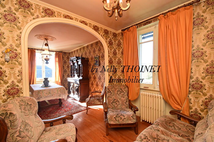 Maison 6 pièces à vendre - Égliseneuve-d'Entraigues