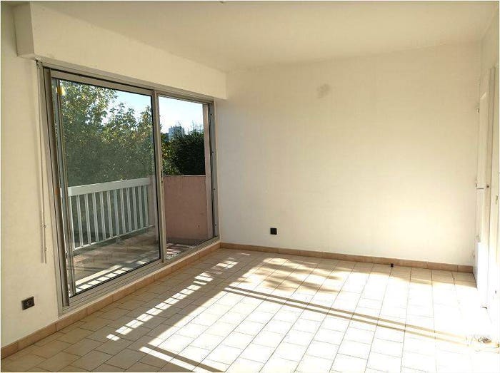 Croupillac-Clavières, Alès - Appartement 3 pièces à louer