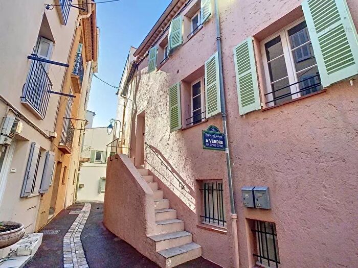 Appartement à vendre - Cannes, Suquet - 3 pièces - 2 chambres