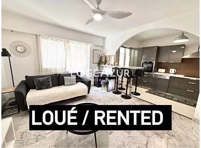 Appartement à louer - Antibes, Juan-les-Pins, Le Cap - 2 pièces - 1 chambre