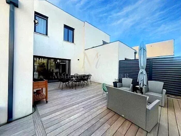 Maison à vendre - Mauguio, Espace agricole, Aéroport, Etang de lOr - 5 pièces - 4 chambres