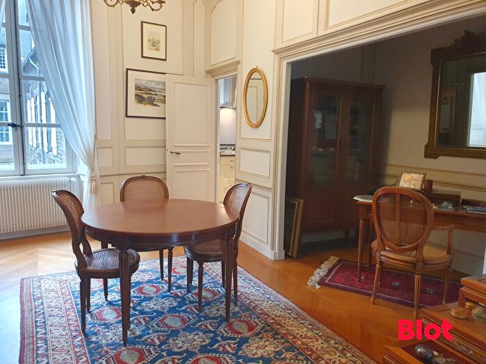 Appartement à vendre - Fougères, Centre-ville, Urbanistes - 6 pièces - 4 chambres