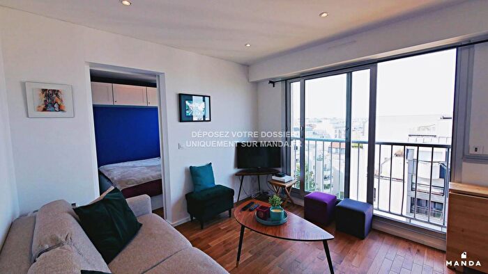 Appartement 2 pièces à louer à Paris 19ème, Mouzaia