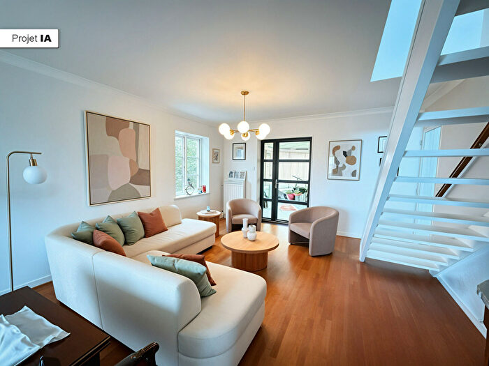 Maison à vendre - Saint-Hilaire-Saint-Florent, Saint-Hilaire - 5 pièces - 3 chambres