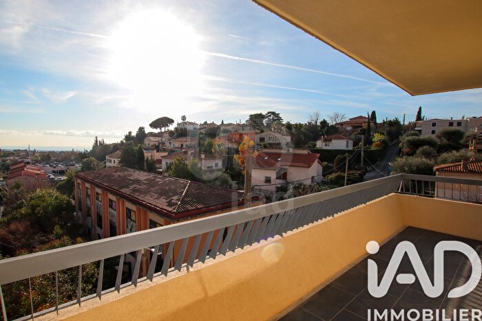 Appartement à vendre - Vence, La Sine, La Plus Basse Sine - 4 pièces - 3 chambres
