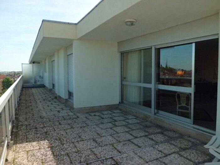 Appartement à louer - Eugene Spuller, Dijon - 5 pièces - 3 chambres