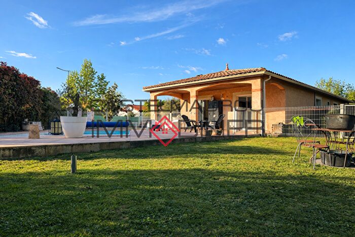 Maison 6 pièces à vendre à Saint-Sulpice-la-Pointe