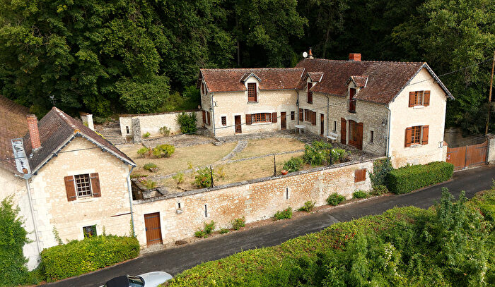 Antran - Maison 8 pièces à vendre