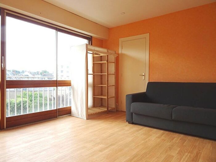 Appartement à louer - Bannier-Coligny, Orléans - 1 pièce