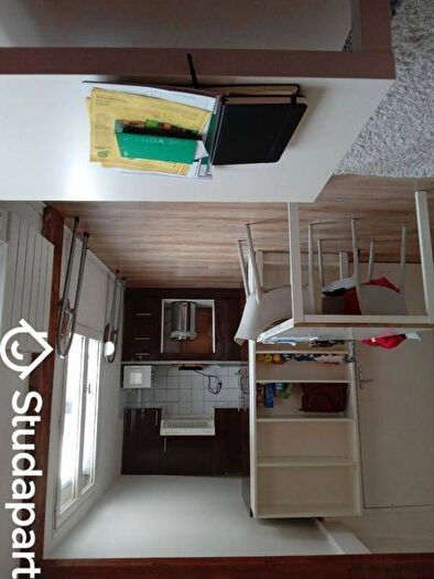 Appartement à louer - Centre Ville, Reims - 1 pièce