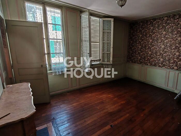 Troyes, Cathédrale : Maison 4 pièces à vendre