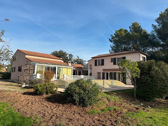 Maison à vendre - Trans-en-Provence - 8 pièces - 5 chambres