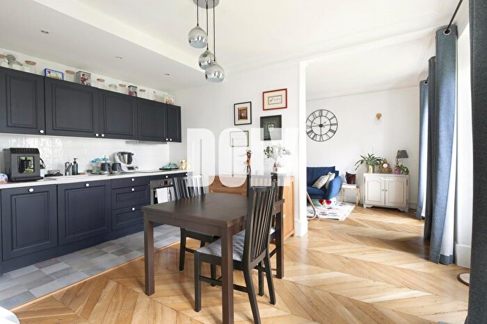 Appartement 3 pièces à vendre à Levallois-Perret, Front de Paris