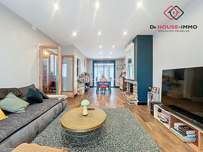 Maison à vendre - Périgueux - 4 pièces - 3 chambres